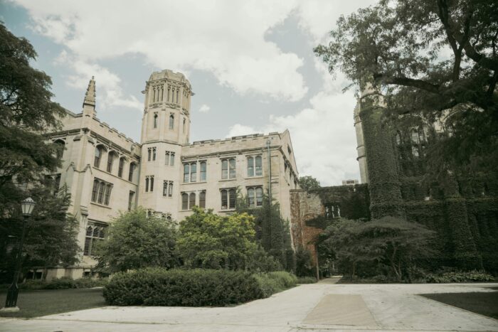 How to Get In to UChicago: Everything You Need to Know - Admit ...